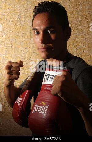 Boxeador profesional Juan Francisco Estrada ¬el Gallo¬ con un record de ...