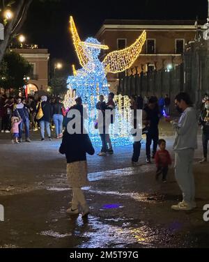 Puebla, Puebla, USA. 11th Dec, 2022. Christmas decorations bring people ...