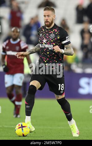 London, England, 30th December 2022. David Moyes, Manager of West Ham ...