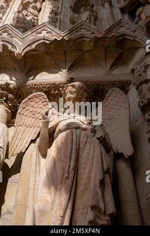 The famous Smiling Angel statue on Reims Cathedral in France Stock ...