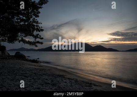 slow exposure shot at the late evening sky at the beach Stock Photo - Alamy