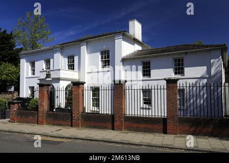 The Cromwell House where Oliver Cromwell was born, High Street ...