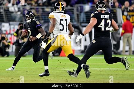 Pittsburgh Steelers linebacker Jack Myles participates in an NFL ...