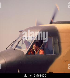 CARLINGA DE AVIOCAR Y AERONAUTA - FOTO AÑOS 60. Location ...