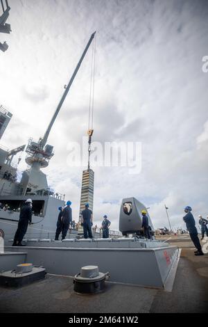Guided-Missile Destroyer, inert ammunition, navy, training, U.S. Navy ...