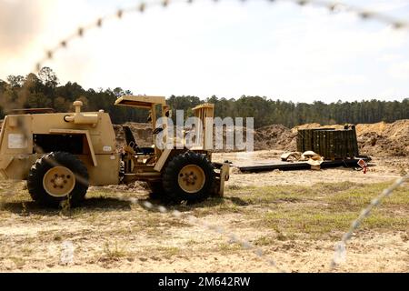 Soldiers assigned to the 135th Quartermaster Company, 87th Division ...