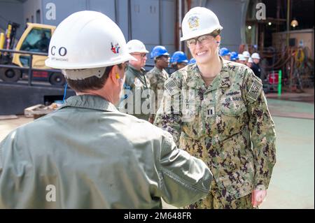 NEWPORT NEWS, Va. (March 3, 2022) – Capt. Michael D. Nordeen, outgoing ...