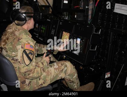 Soliders take part in the Synthetic Training Environment - Information ...