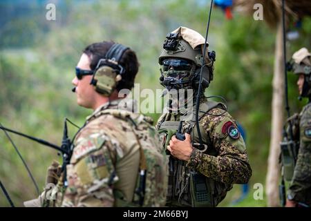 A Philippine Air Force combat air controller with the 710th Special ...