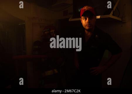 US Navy Machinery Repairman 1st Class stands watch as Damage Control ...