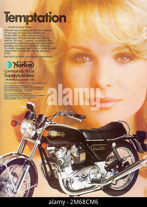 NORTON Commando 850 S - Vintage Motorcycle Advertising Stock Photo - Alamy