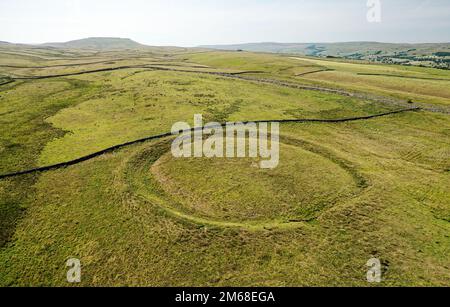 Castle Dykes prehistoric Neolithic henge near Aysgarth in Yorkshire ...