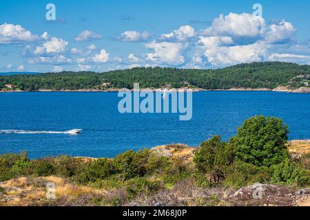 Landscape with boats on the island of Merdo in Norway Stock Photo - Alamy