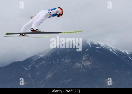 Innsbruck, Austria. 03rd Jan, 2023. Nordic skiing/ski jumping: Four ...