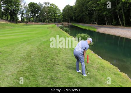 Hole 9 on the JCB Golf & Country Club course near Rocester, Uttoxeter ...