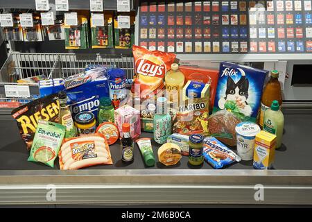 REWE store, Hamburg-Altona, products on checkout conveyor belt, Hamburg ...
