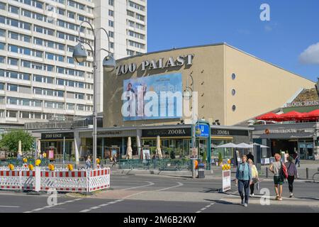Cinema, Zoo Palast, Hardenbergstrasse, Charlottenburg, Berlin Germany ...