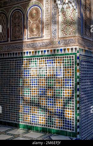 Closeups of Zellige (or Zellij) mosaic tiles at Bahia Palace in ...