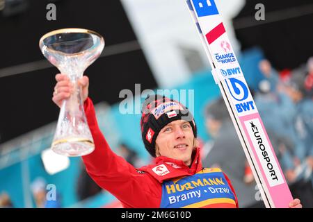 Innsbruck, Austria. 04th Jan, 2023. Nordic skiing/ski jumping: Four ...