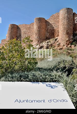 Castle ruins of Onda, Castellon - Spain Stock Photo - Alamy