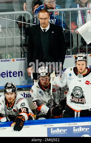 Mannheim, Germany. 04th Jan, 2023. Ice hockey: DEL, Adler Mannheim ...