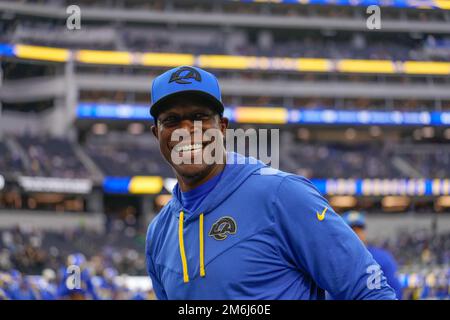 Los Angeles Rams defensive coordinator Chris Shula walk along the ...