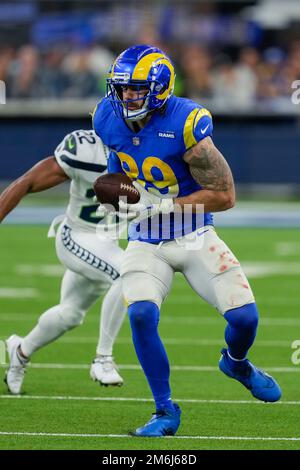 Seattle Seahawks tight end Tyler Mabry (85) holds a pad during a drill ...