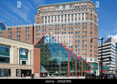 Historic Genesee Building, an office high-rise built in 1923, sprouted ...