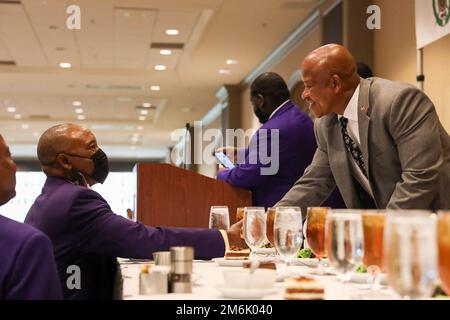 The 8th Marine Corps District attends Omega Psi Phi Fraternity Inc ...