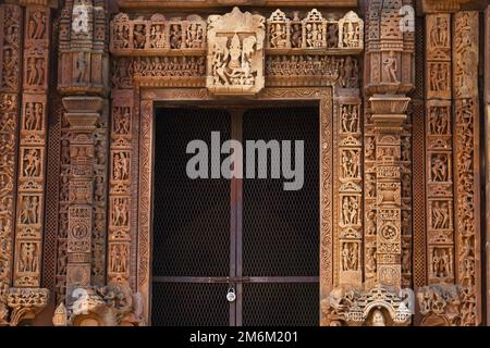 Beautiful Carving Entrance of Jarai ka Math Temple, Built by the ...