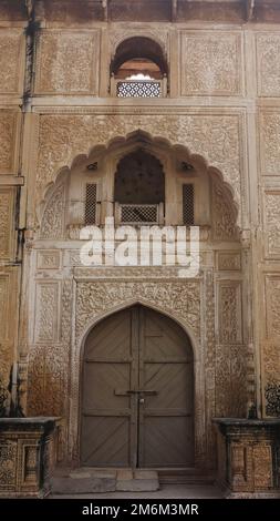 Beautiful Architecture of Gohad Fort, Carving Pillars, Gohad, Bhind ...