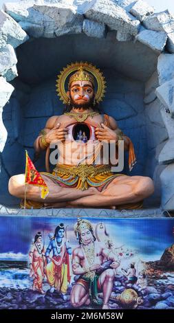 India, Uttarakhand, Statue of Lord Hanuman at Rishikesh Stock Photo - Alamy