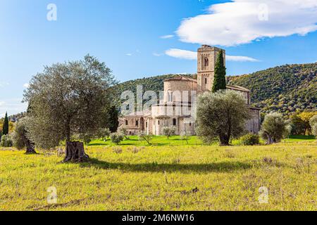 The magnificent snow-white abbey Stock Photo - Alamy