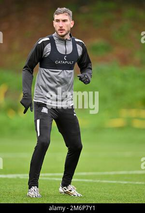 Plymouth Argyle midfielder Danny Mayor (10) arrives during the Sky Bet ...
