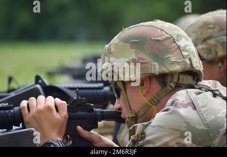 Winners of the 2022 Best Range Competition CPT Tymothy Boyle and CPT ...