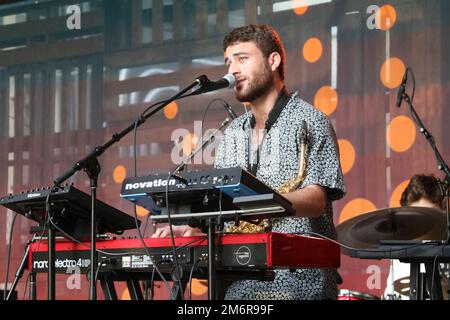 The Lagoons - Ryan and Joey Selan in concert Stock Photo - Alamy