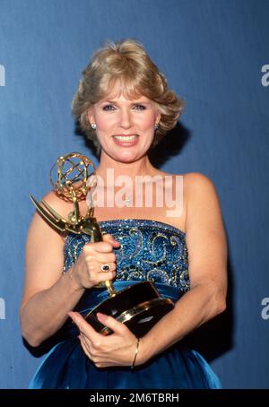 SHARON GLESS at the 39th Primetime Emmy Awards were held on Sunday ...