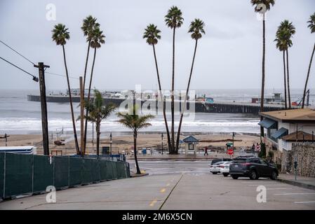 Bomb cyclone causes severe storm, flood damage, Santa Cruz, Jan 5, 2023 ...