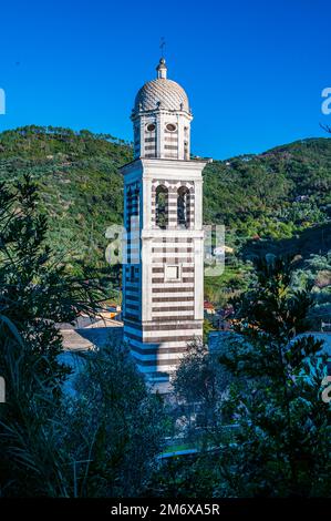 Church of Saint Andrew in Levanto Stock Photo - Alamy