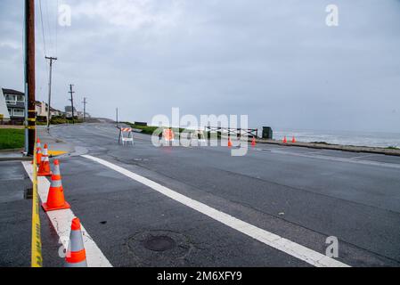 Bomb cyclone causes severe storm, flood damage, Santa Cruz, Jan 5, 2023 ...