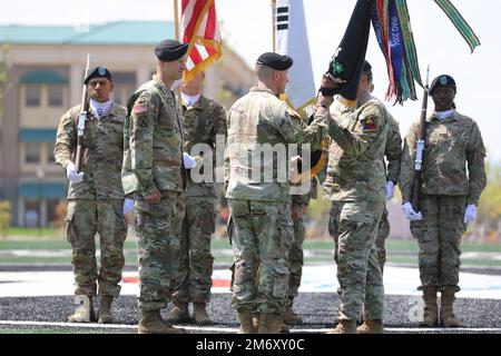 Col. Stephen Fairless, Commander, 1st Armored Brigade, 1st Armored ...