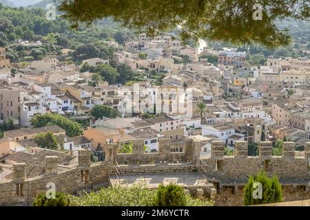 Panorama Stadtansicht Altstadt, Capdepera, Mallorca, Spanien Stock ...