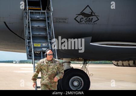 U.S. Army Colonel Bryan Logan, 502d Air Base Wing Vice Commander, takes ...
