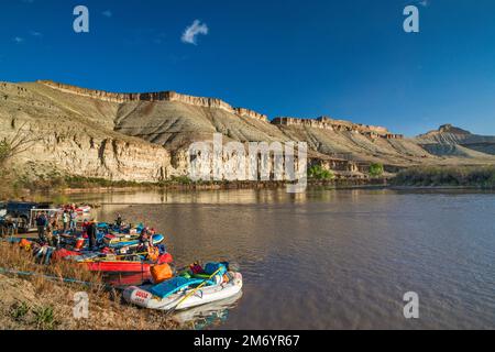 Preparing rafts to launch, Green River in Desolation Canyon, West ...