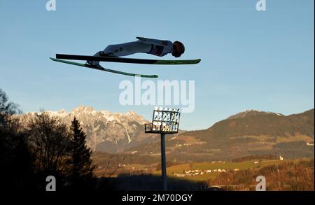Bischofshofen, Austria. 06th Jan, 2023. Nordic skiing/ski jumping ...