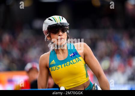 Madison de Rozario of Australia competing in the T53 800m wheelchair ...
