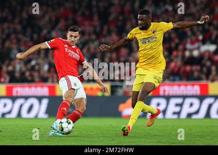 Petar Musa of SL Benfica (L) with Mohamed Diaby of Portimonense SC (R ...