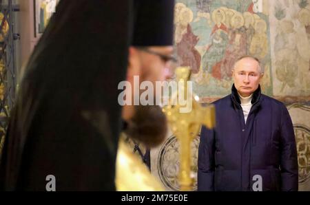 On Orthodox Christmas Eve, Vladimir Putin attended services at the ...