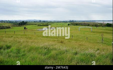 Puhinui Reserve, the site of the volcanic Puhinui Craters in Manukau ...