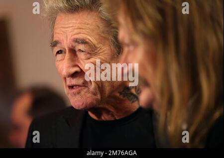 Munich, Germany. 07th Jan, 2023. Peter Maffay (l) stands with Leslie ...